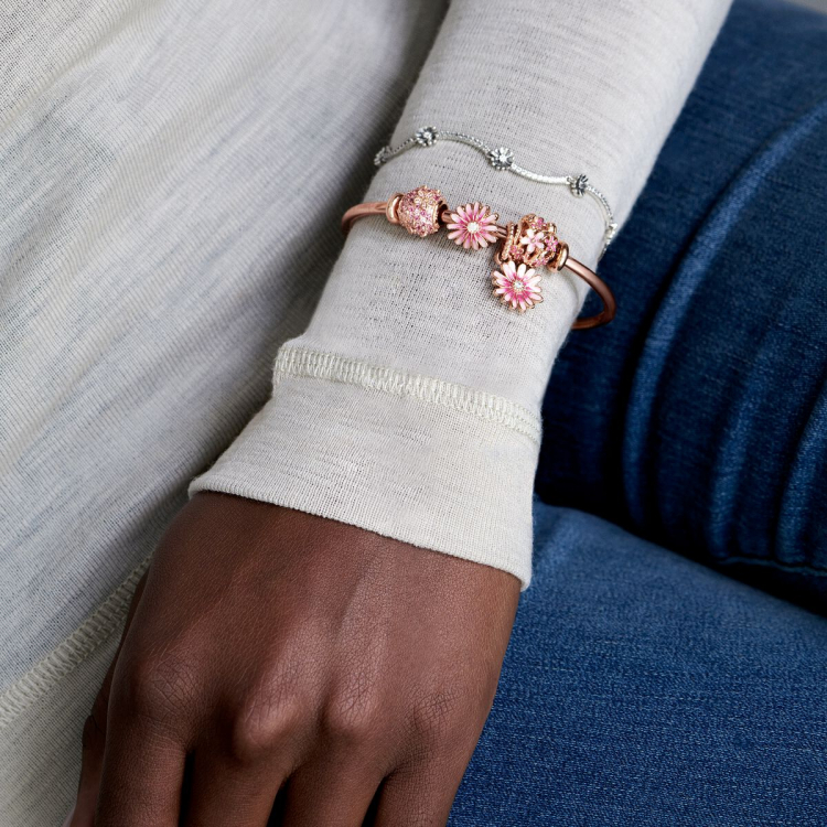 Pandora Daisy Charm - 788771C01 - Helen Kirchhofer